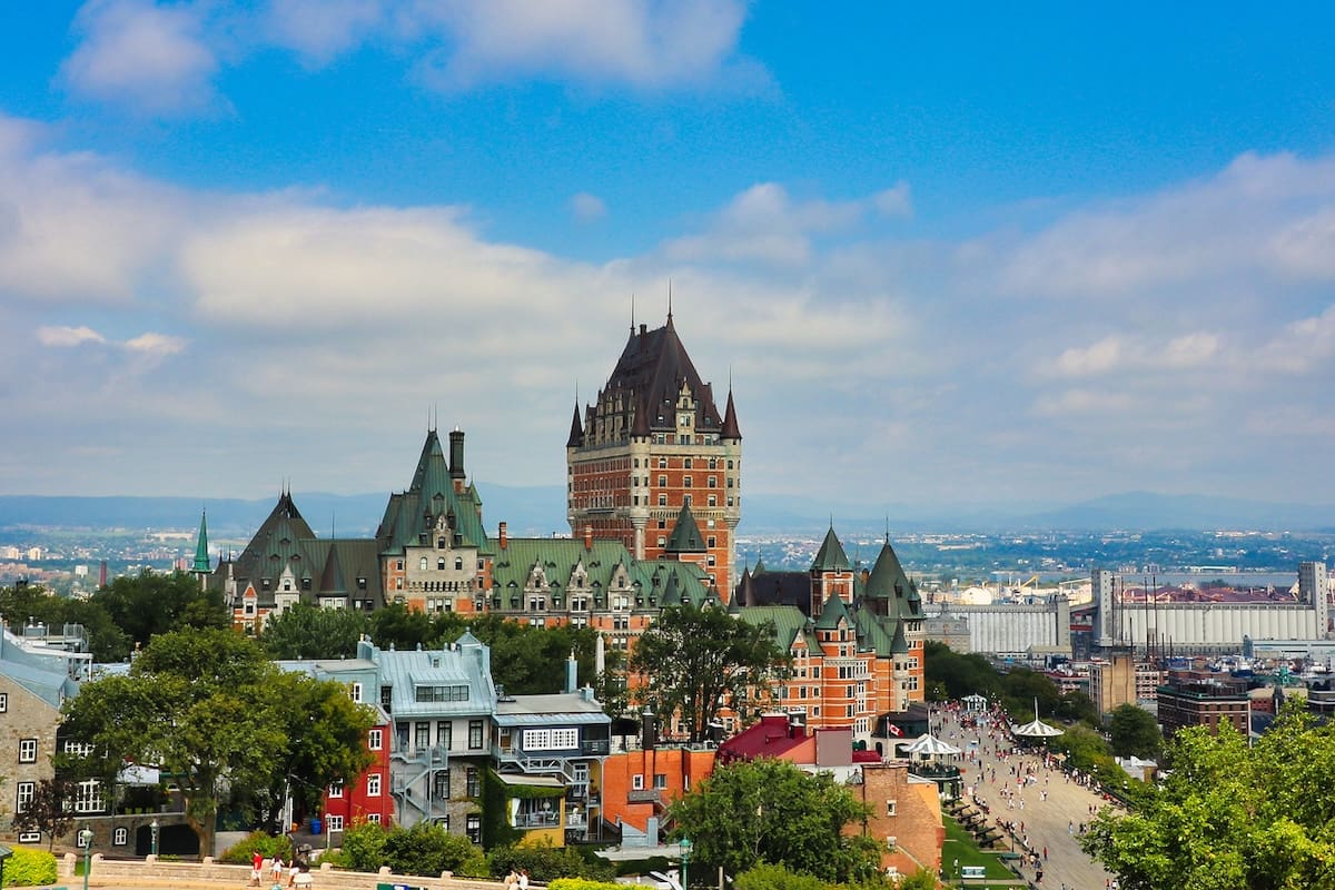 Quebec announces further cuts to its immigration programs in latest ...