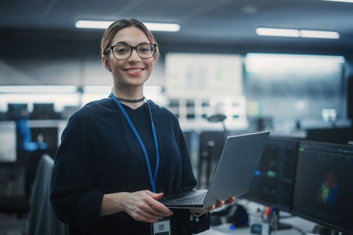 Canada extends pilot granting LMIA-exempt work permits | CIC News