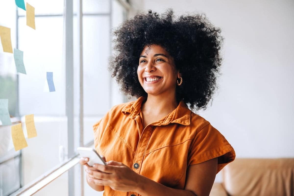 Processing times ease for temporary residence applicants | CIC News